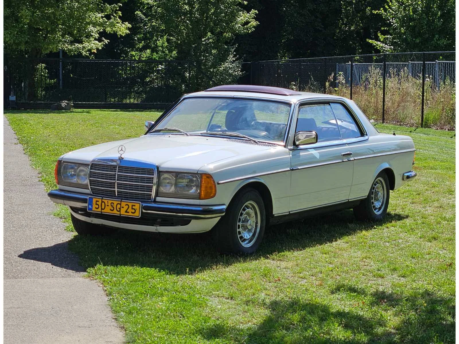 Classic cars in hasselt (belgië) - AlleVeilingen